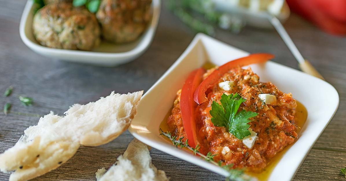 Kafteri-Salata (Chtipiti salata) – Griechische Paprika-Schafskäsecreme